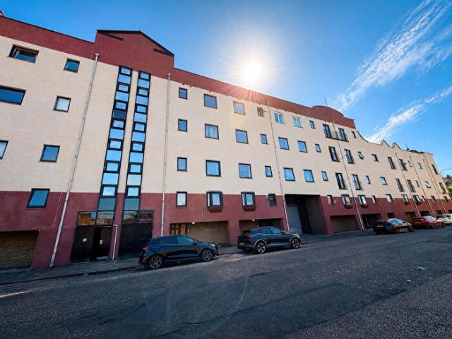 1 Bedroom Apartment To Rent In Fairley Street, Glasgow, G51
