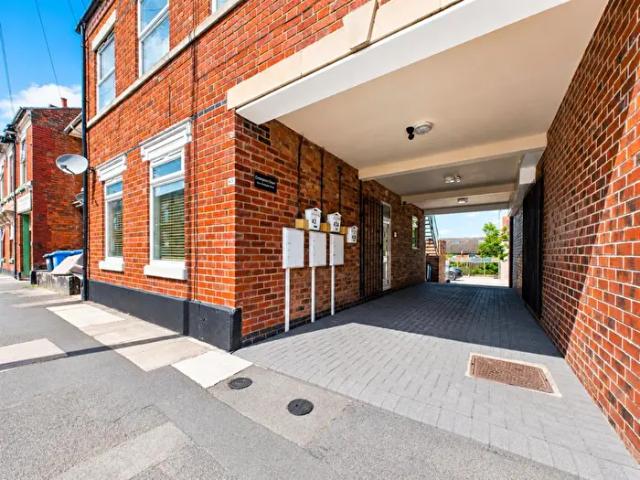 1 Bedroom Apartment To Rent In First Floor Self Contained Flat, Crompton Street, Derby, DE1