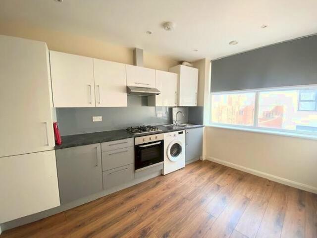 1 Bedroom Apartment To Rent In Kimberley House, LE1