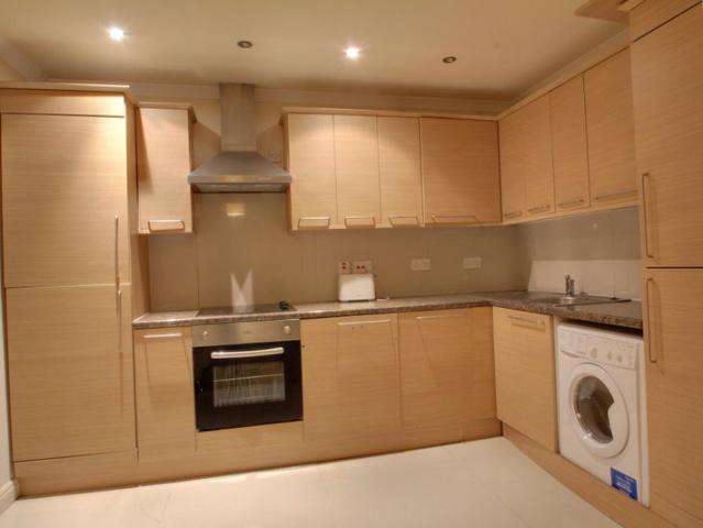 1 bedroom Apartment to Rent in Hammersmith