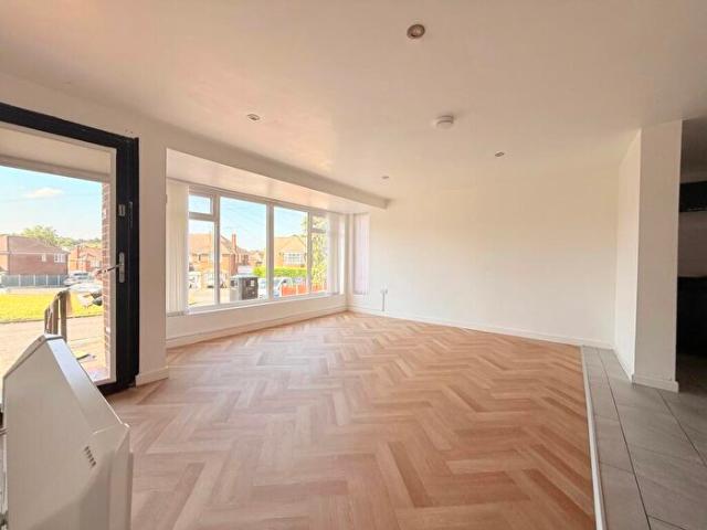 1 Bedroom Apartment To Rent In Highfield Road, Littleover, DE23