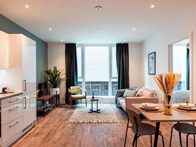 1 Bedroom Apartment To Rent In One Bedroom Apartment, The Almere, Avebury Boulevard, Milton Keynes, Buckinghamshire, MK9