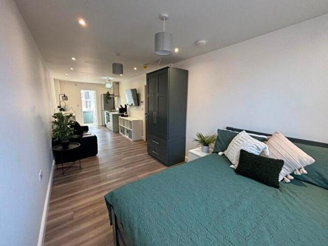 1 Bedroom Apartment To Rent In Old Silk Apartments, Lower Ford Street, Coventry, West Midlands, CV1