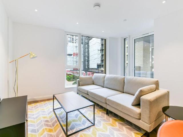 1 bedroom apartment to rent in Oval Village, SE11