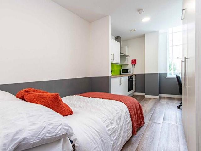 1 Bedroom Apartment To Rent In Low Pavement, Nottingham, NG1