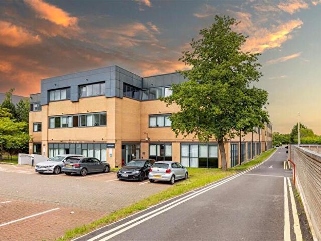 1 Bedroom Apartment To Rent In Linford Wood, MK14
