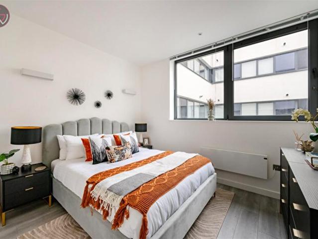 1 Bedroom Apartment To Rent In Linford Wood, MK14