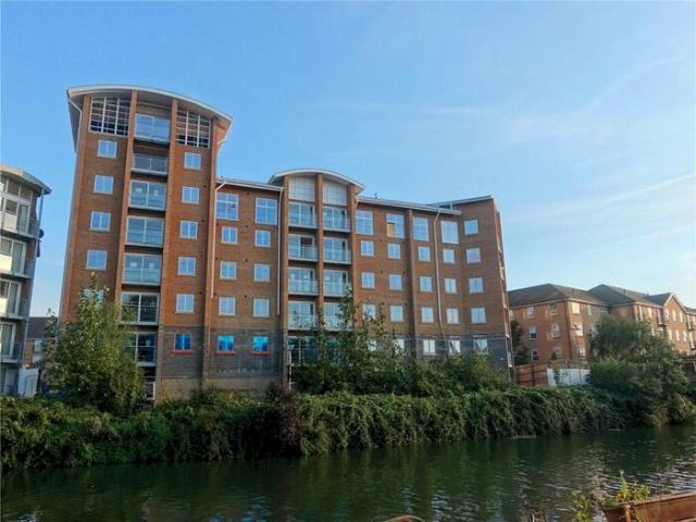 1 Bedroom Apartment To Rent In Lion Court, Southbridge, Northampton, NN4