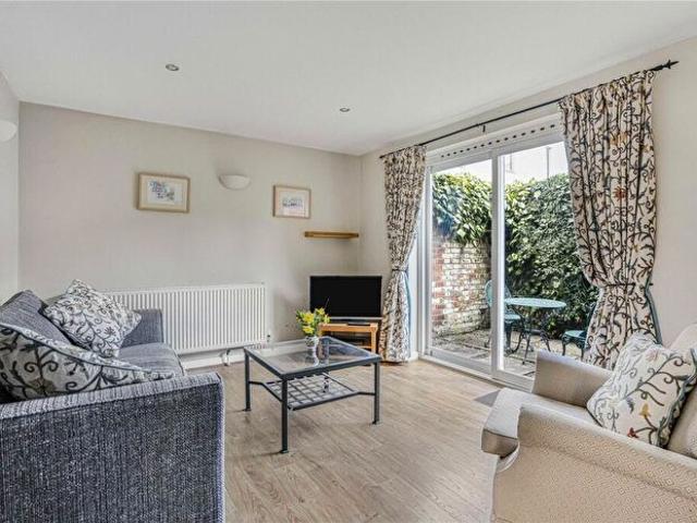 1 Bedroom Apartment To Rent In Magdalen Road, Oxford, OX4