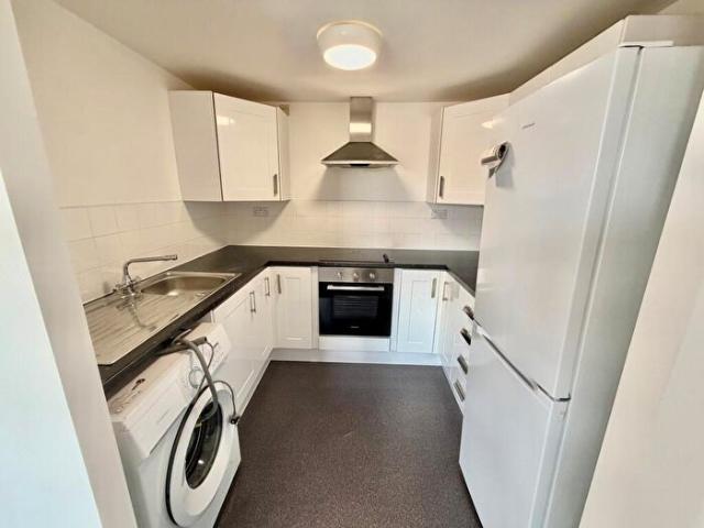 1 Bedroom Apartment To Rent In Mansfield Road, Nottingham, NG1