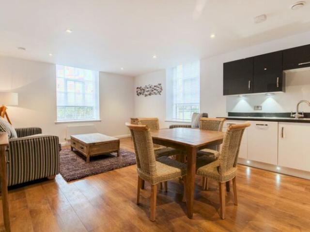 1 Bedroom Apartment To Rent In Mill Street, City Centre, OX2