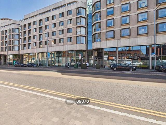 1 Bedroom Apartment To Rent In Nottingham One Entrance, C Canal Street, Nottingham, NG1