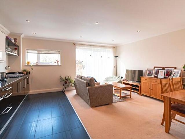 1 Bedroom Apartment To Rent In Northcourt Road, Abingdon, OX14