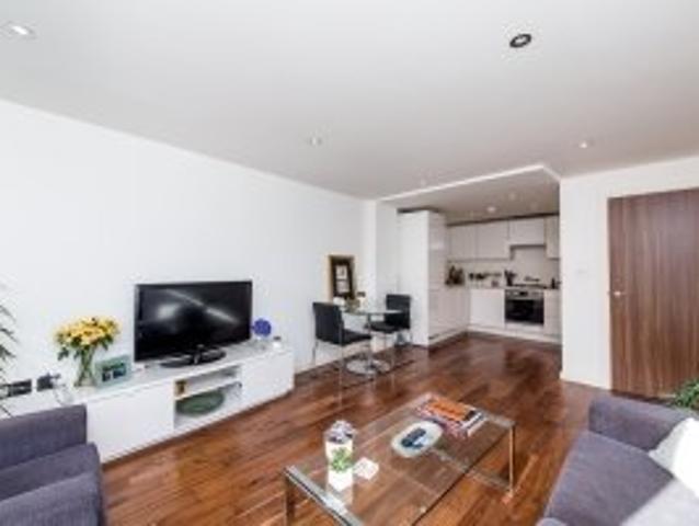 1 bedroom apartment to rent in shoreditch square one 87 91 hackney road hackney london e2
