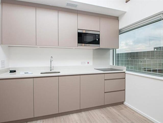 1 Bedroom Apartment To Rent In Station House, Central Milton Keynes, MK9