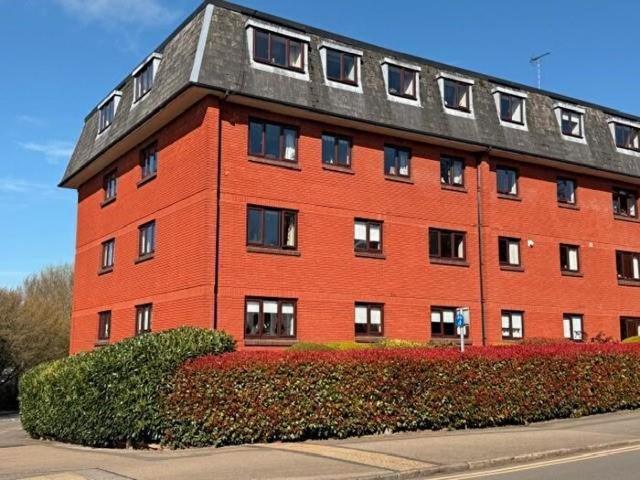 1 Bedroom Apartment To Rent In Station Road, Kettering, NN15