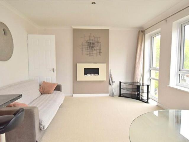 1 Bedroom Apartment To Rent In Stephen Court, Stephen Road, Headington, Oxford, OX3