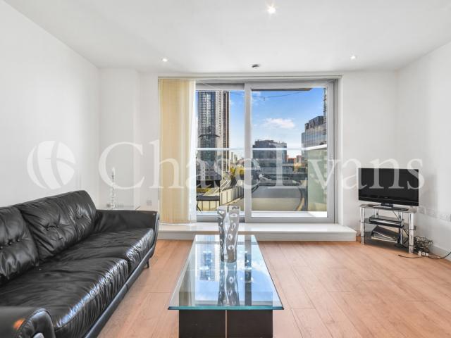 1 bedroom apartment to rent in pan peninsula pan peninsula square canary wharf london e14