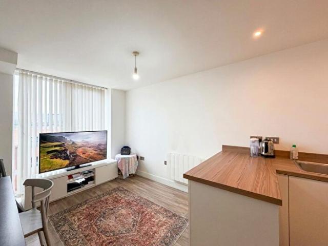 1 Bedroom Apartment To Rent In Queens Road, Queens House, CV1