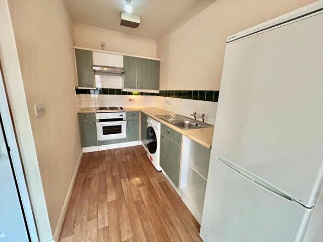 1 Bedroom Apartment To Rent In Wollaton Street, Nottingham, NG1
