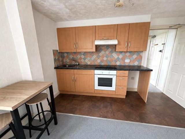 1 Bedroom Apartment To Rent In Woodborough Road, Nottingham, Nottinghamshire, NG3