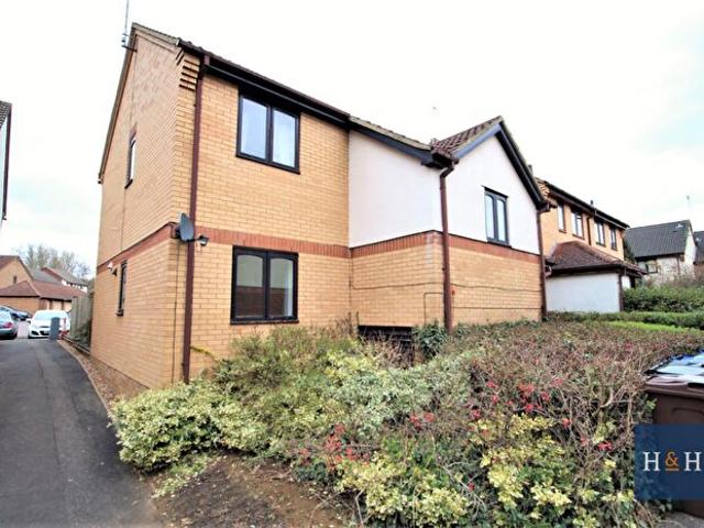 1 Bedroom Apartment To Rent In Woodpecker Way, East Hunsbury, NN4