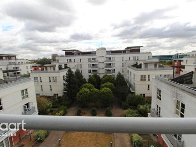 1 Bedroom Apartment To Rent In Watkin Road, Leicester, LE2