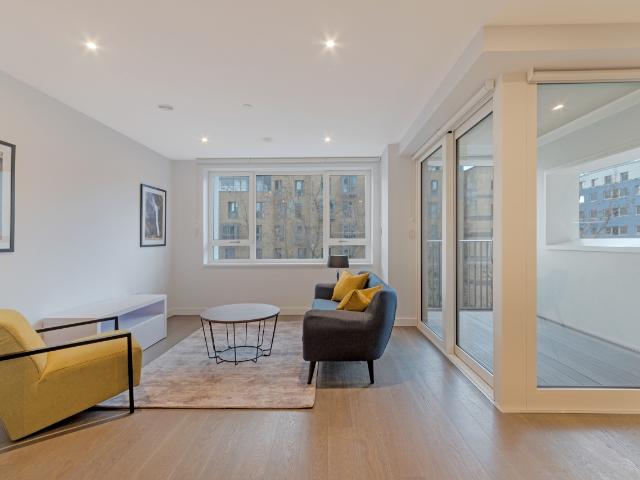 1 bedroom apartment to rent in walton heights elephant park 143 walworth road elephant castle london se17
