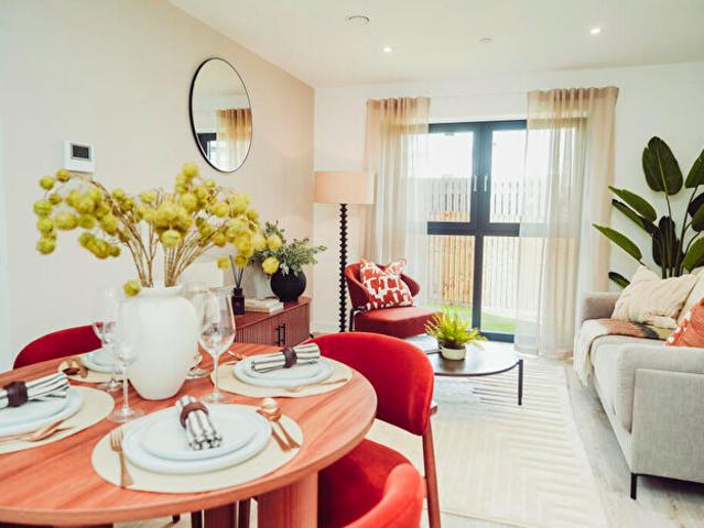 1 Bedroom Apartment To Rent In Walton House, DE1