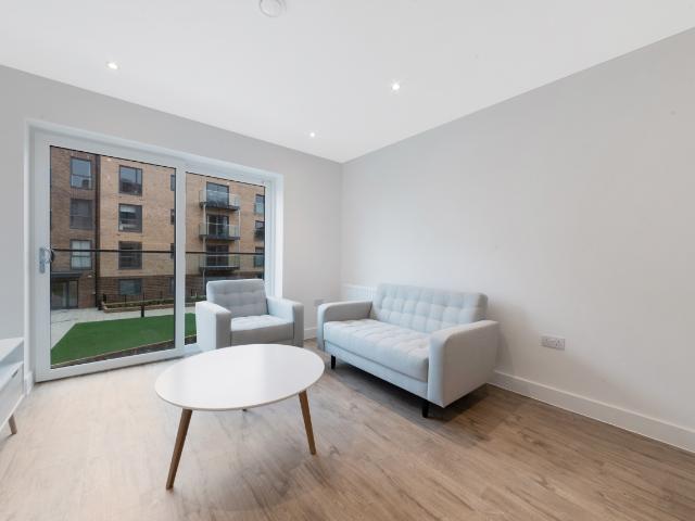 1 bedroom apartment to rent in wilson court saxon square stirling drive luton lu2
