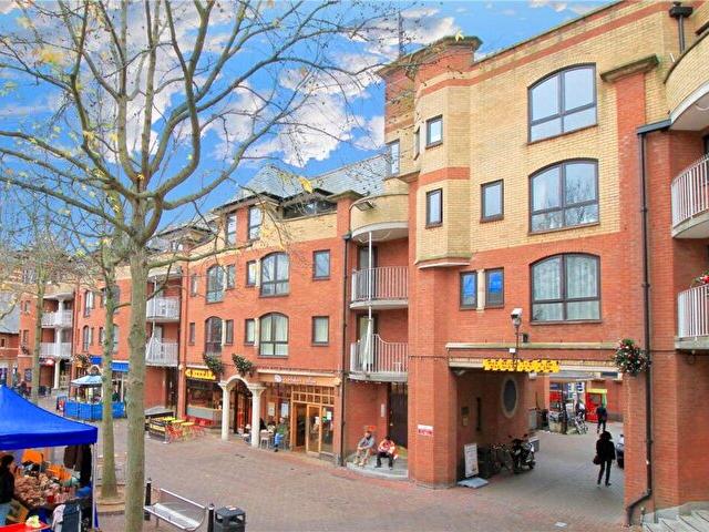 1 Bedroom Apartment To Rent In The Heyes, Gloucester Green, Oxford, Oxfordshire, OX1