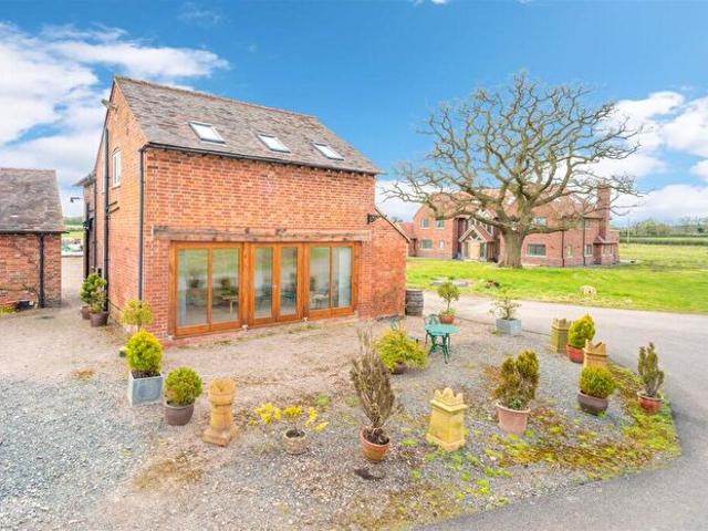 1 Bedroom Apartment To Rent In The Hopbarn, Fosters Farm, Henley Road, Ullenhall, Henley In Arden, B95