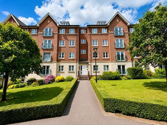 1 Bedroom Apartment To Rent In Viridian Square, Aylesbury, HP21