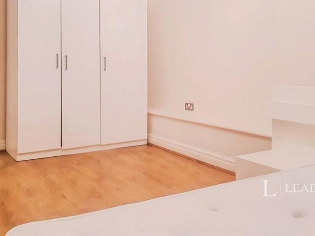 1 bedroom apartment to rent London Court, Liverpool, Merseyside, L3
