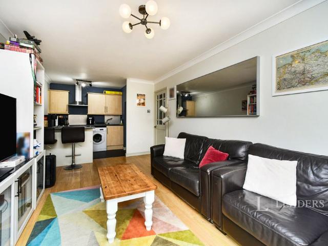 1 bedroom apartment to rent London Road, Patcham, Brighton, East Sussex, BN1
