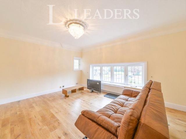 1 bedroom apartment to rent Stanley Lodge, St. Peters Street, St. Albans, AL1