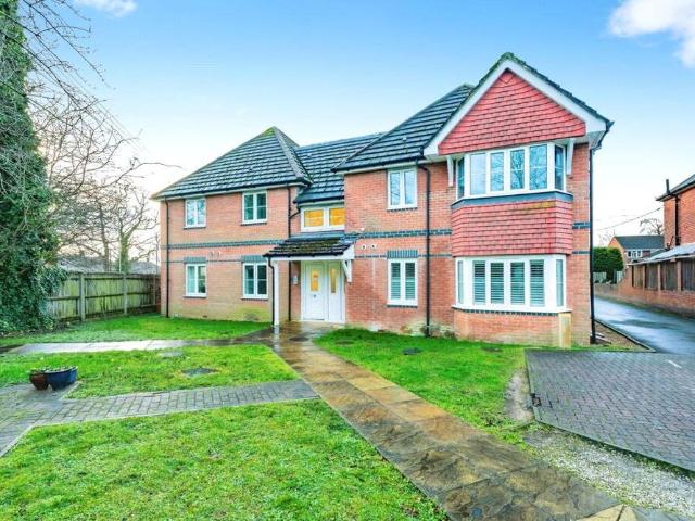 1 bedroom apartment to rent Pound Road, Bursledon, Southampton, Hampshire, SO31