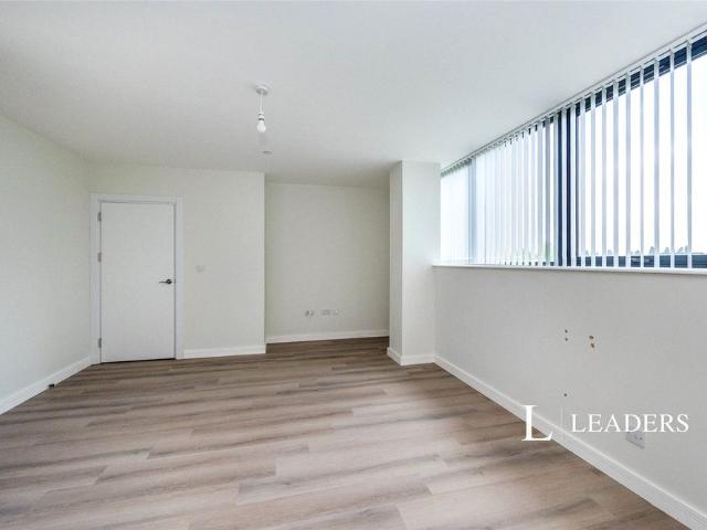 1 bedroom apartment to rent Roebuck House, Roebuck Close, Portsmouth, PO6