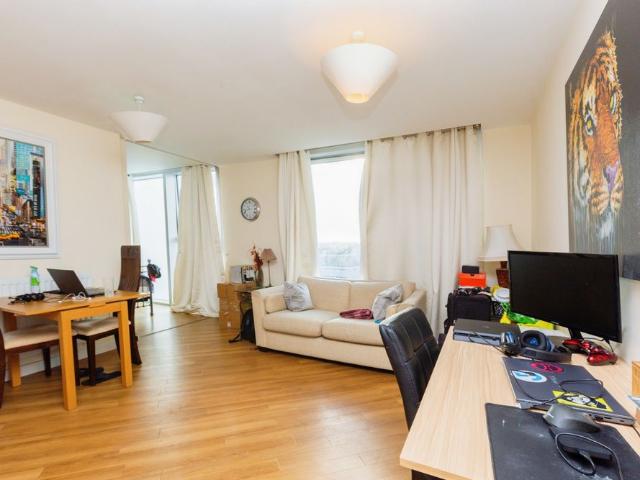 1 bedroom apartment to rent Witan Gate, Milton Keynes, Buckinghamshire, MK9