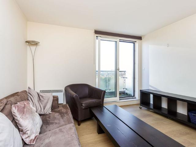 1 bedroom apartment to rent The Roundhouse, Gunwharf Quays, Portsmouth, PO1