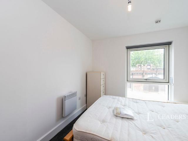 1 bedroom apartment to rent The Roundhouse, Gunwharf Quays, Portsmouth, PO1