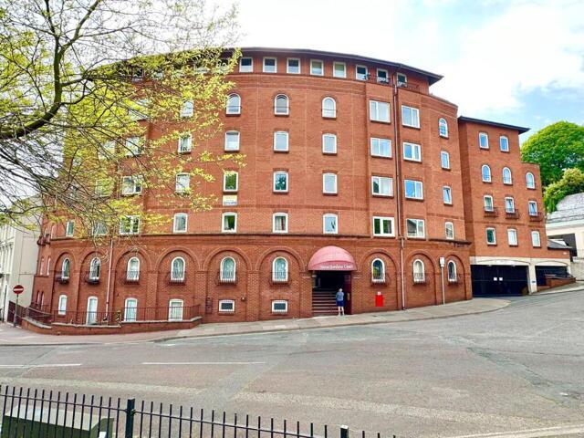1 Bedroom Apartment Torbay Devon LS100096691