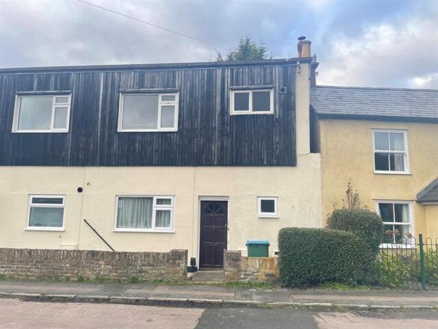 1 Bedroom Apartment Wendover Buckinghamshire 98649208