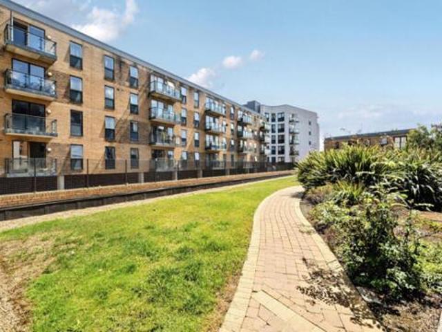 1 Bedroom Apartment Wimbledon Greater London 98233349