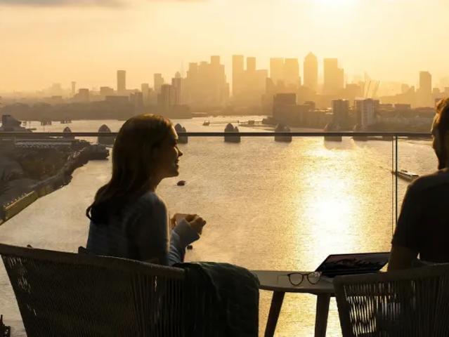 1 Bedroom Apartment Woolwich London 92654343