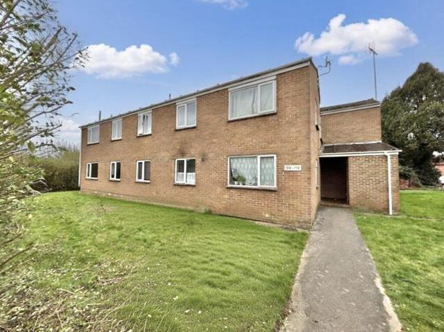 1 Bedroom Apartment Yeovil Somerset LS100426014