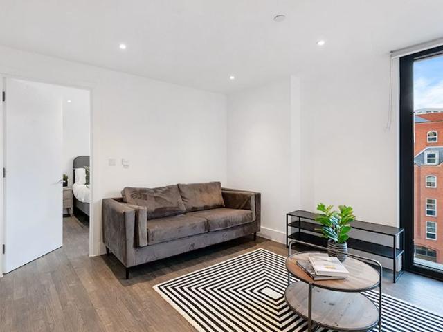 1 bedroom apartment