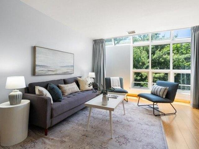 1 bedroom, Arlington MA 02476 103931444