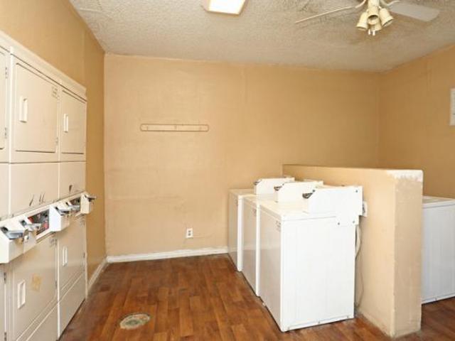 1 bedroom, Arlington TX 76010 LS77111529