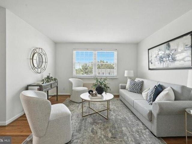 1 bedroom, Arlington VA 22207 LS92888406